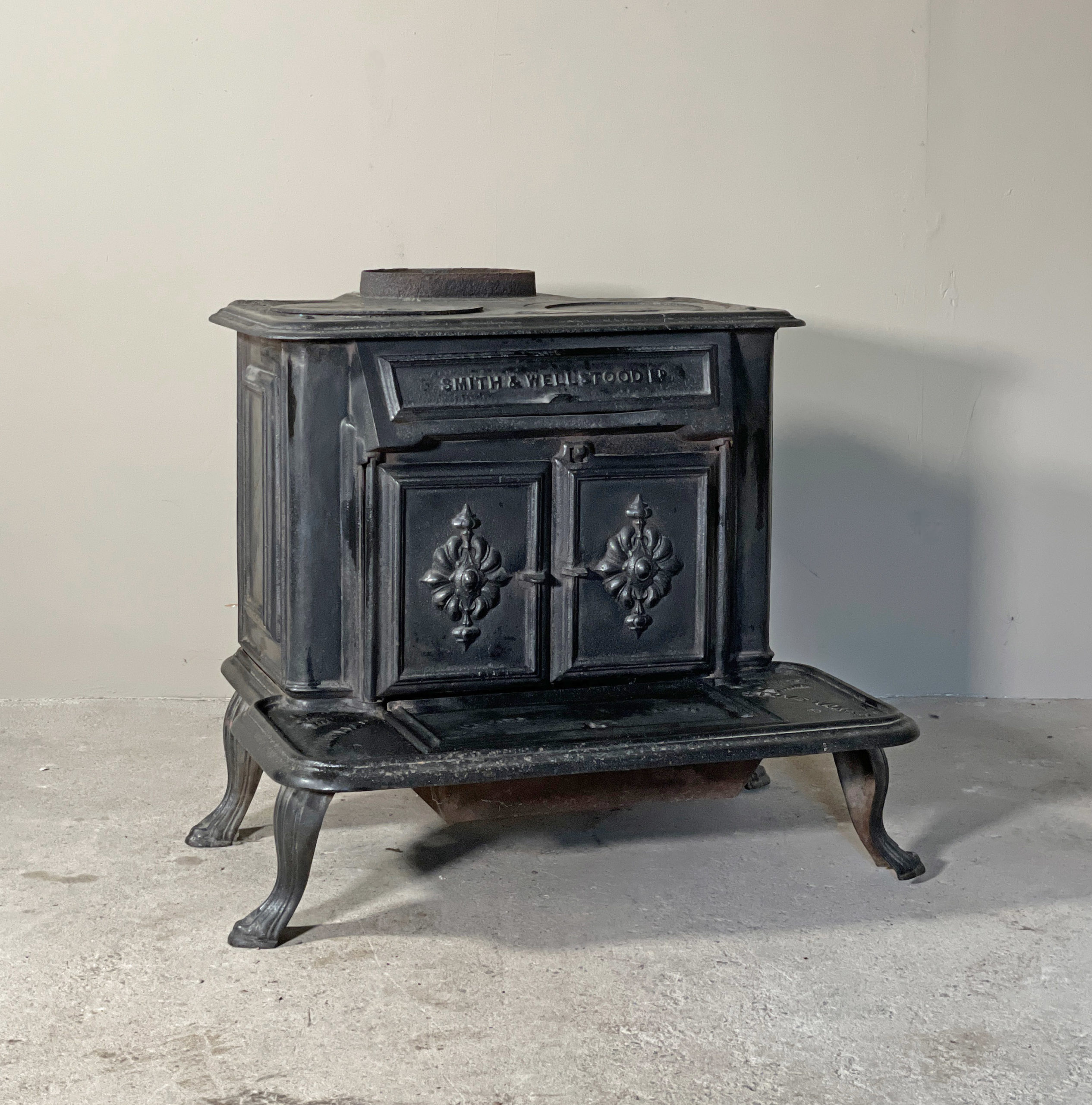 Smith and Wellstood Stove